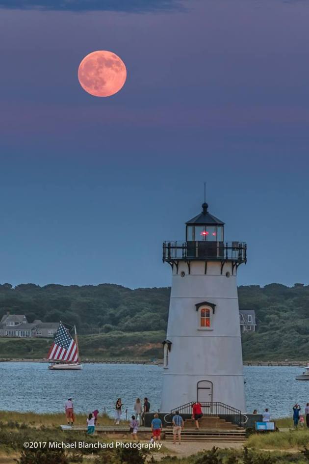 The Ipswich Lighthouse – Historic Ipswich